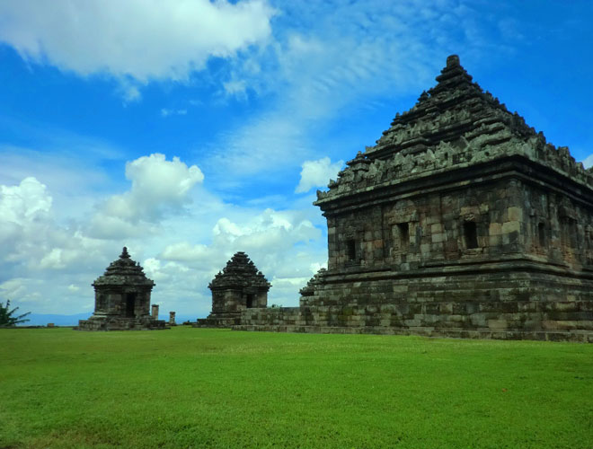 5 Wisata Candi di Jogja yang jarang dikunjungi | sewamotoryogya.com